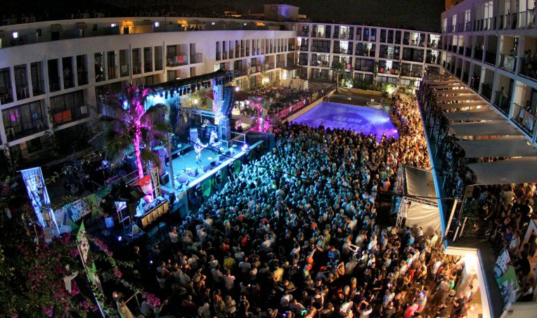 THE BEST PLACES TO DANCE IN THE WORLD - Explore Dream Discover